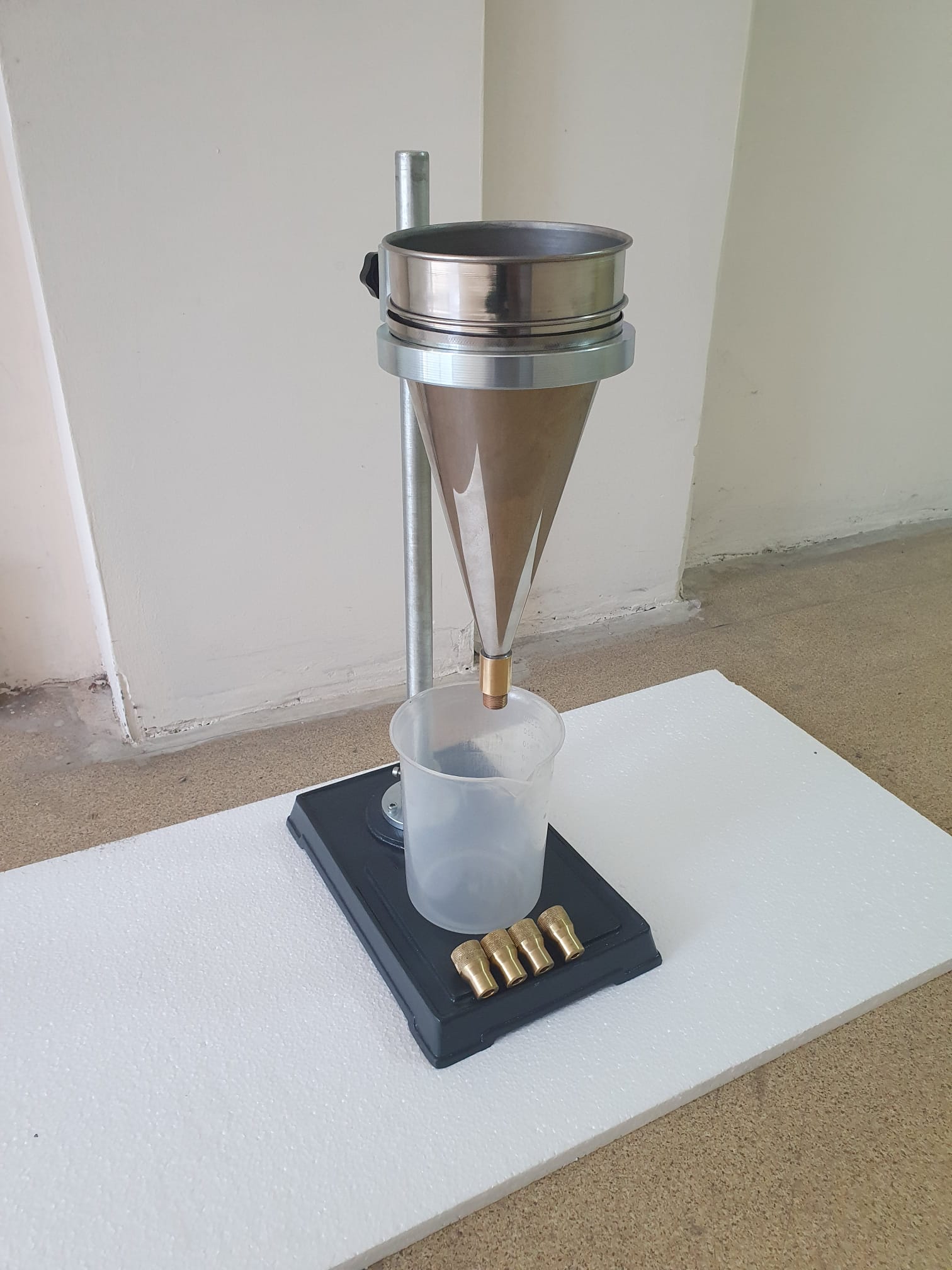 Cement Flow Cone Apparatus | Parsros Material Testing Equipments