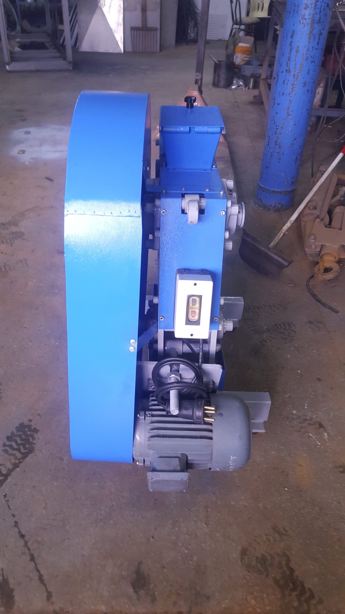 Laboratory Type Jaw Crusher | Parsros Material Testing Equipments