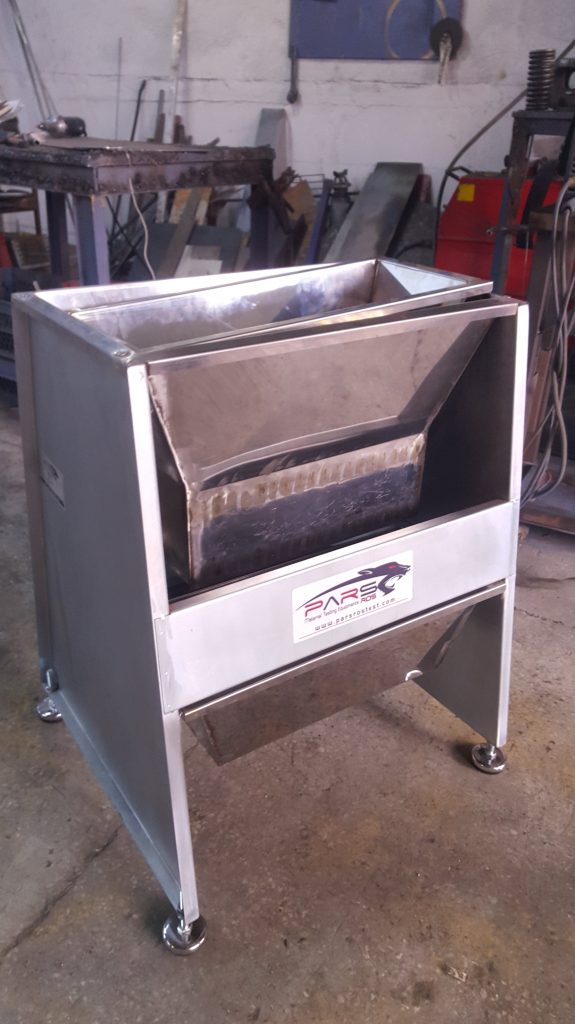 Large Capacity Sample Splitter | Parsros Material Testing Equipments