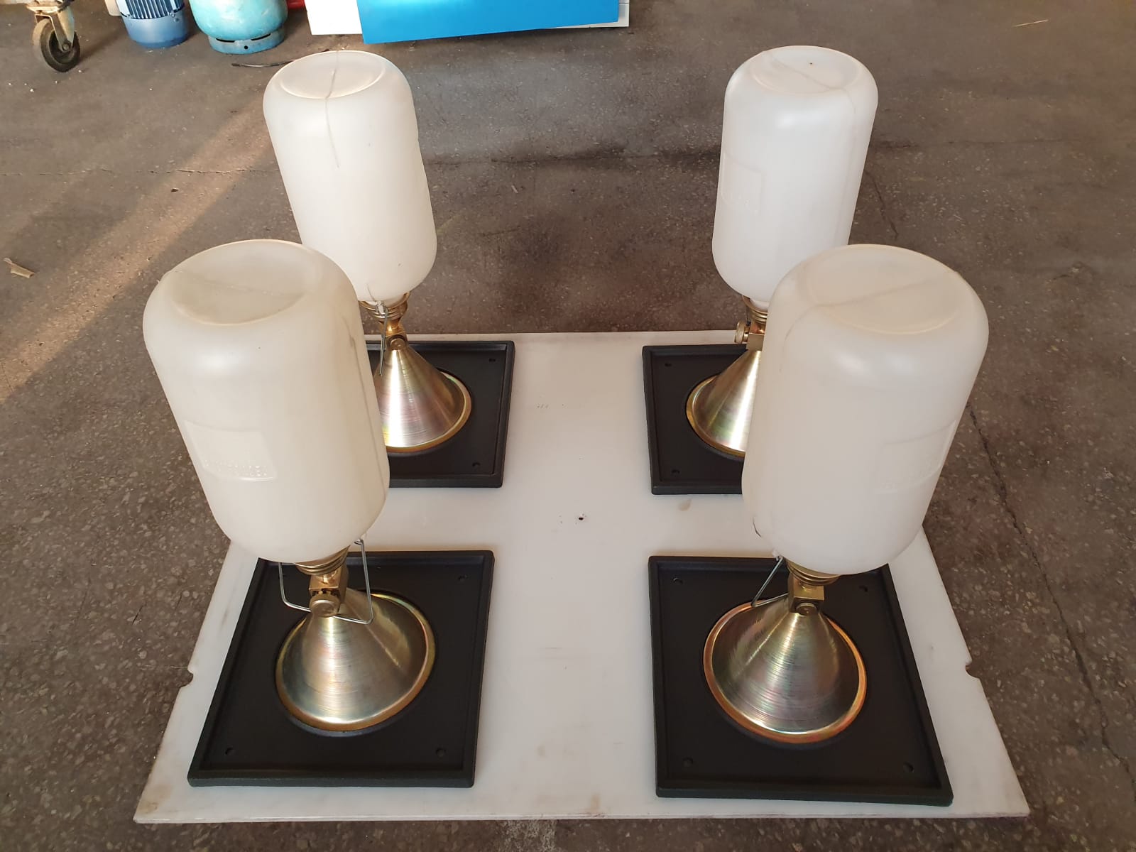 Sand Cone Test Sets | Parsros Material Testing Equipments