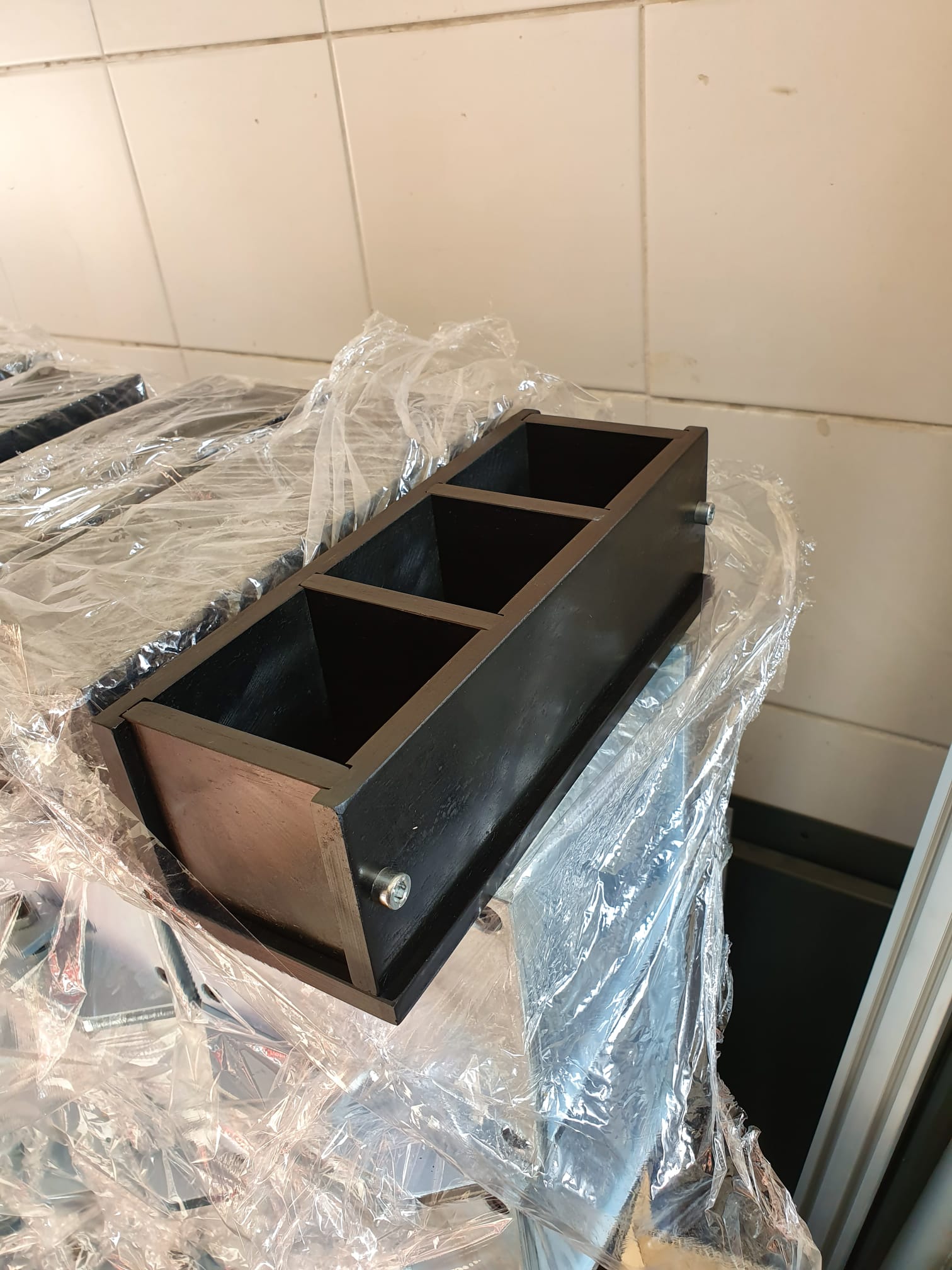 Three Gang Cement Cube Mould, ASTM | Parsros Material Testing Equipments