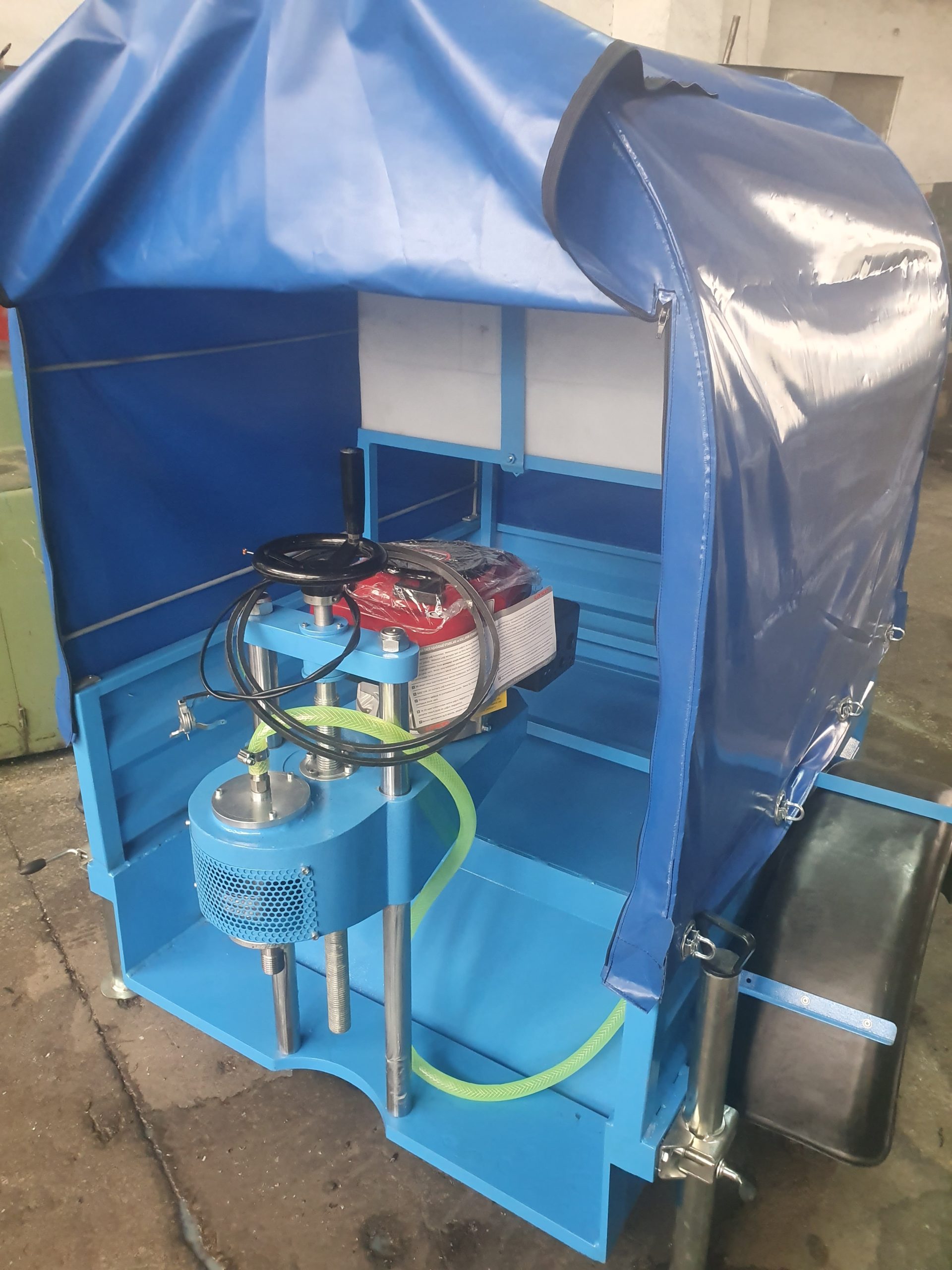 Core Drilling Machine on Trailer | Parsros Material Testing Equipments