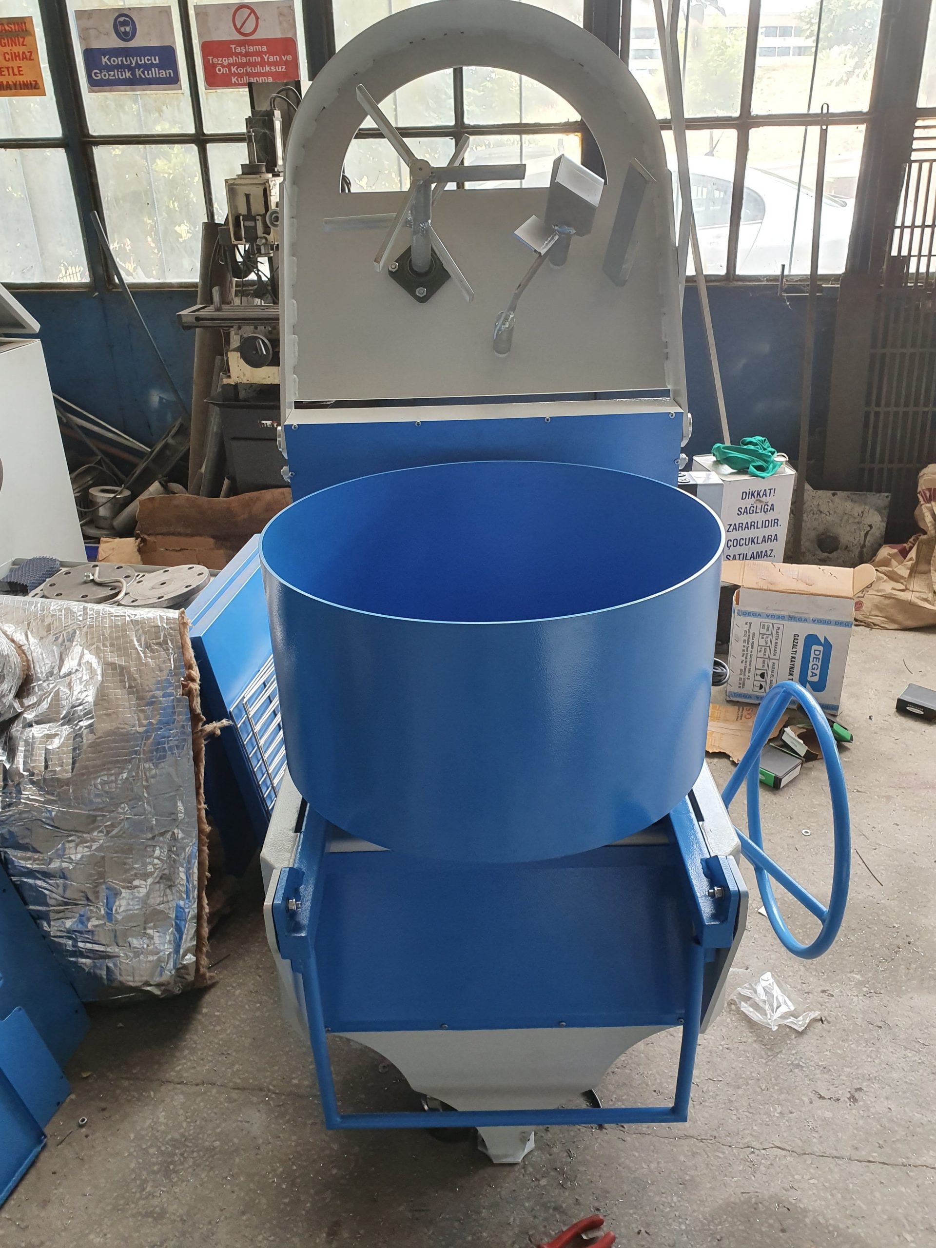 Pan Type Concrete Mixer | Parsros Material Testing Equipments