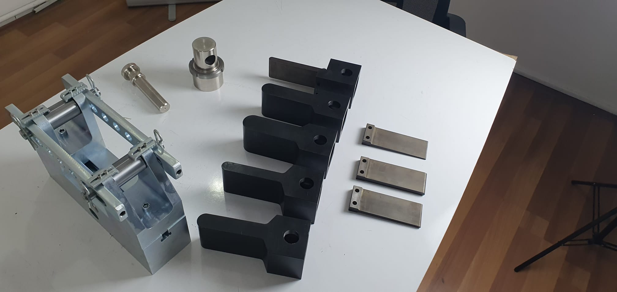 ISO 5173 Test Fixture | Parsros Material Testing Equipments