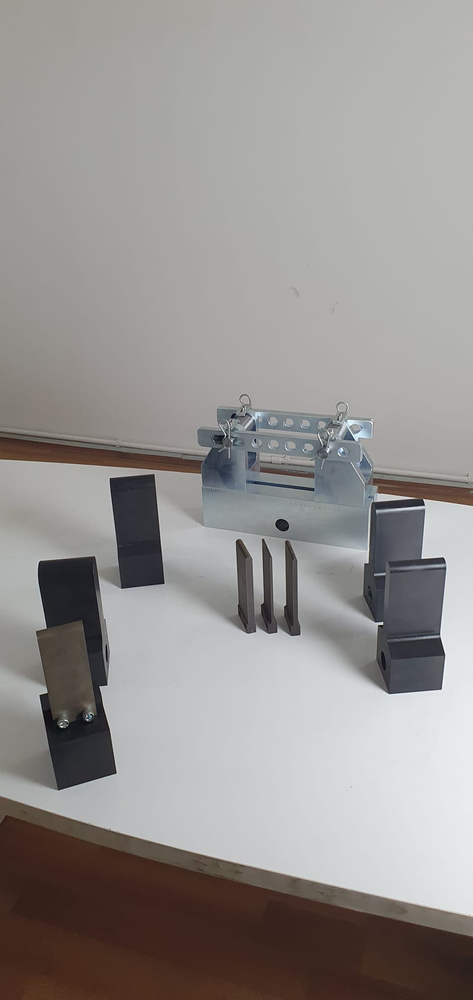 ISO 5173 Test Fixture | Parsros Material Testing Equipments